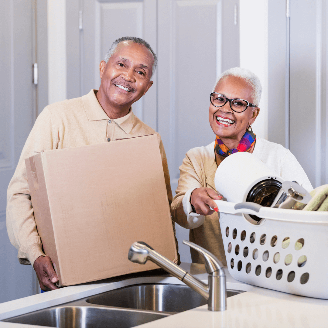 Moving with Elderly Parents: 10 Tips for a Smooth Transition – Condor ...